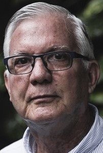 Hugo Lindo, escritor salvadoreño